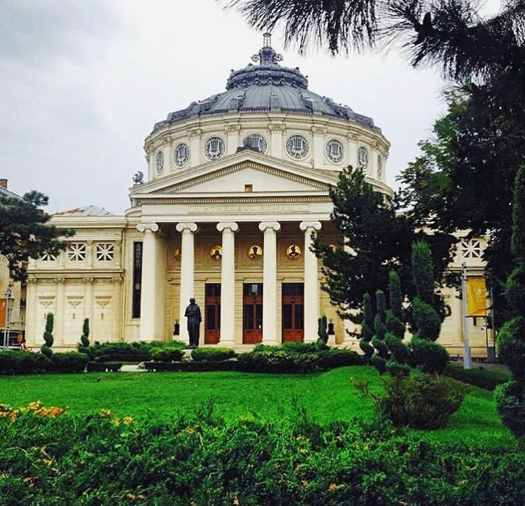 Dear Bucharest. Part 1 – Travel Journal